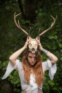 How to Bleach a Deer Skull (complete step-by-step guide) - World Deer